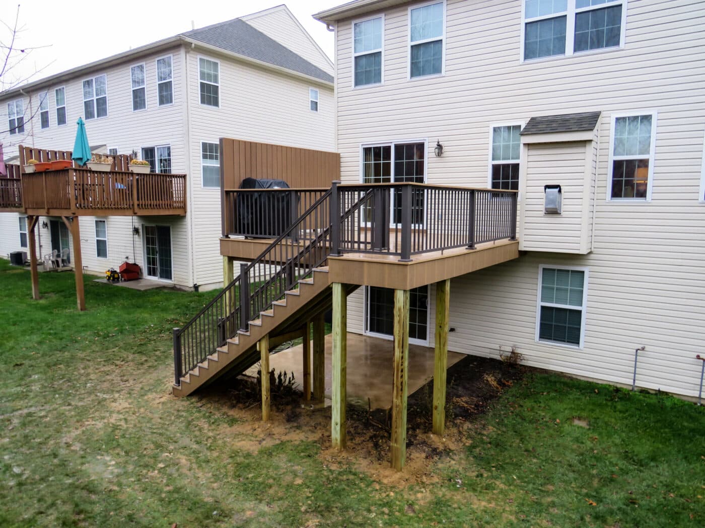 Vinyl Deck Replacement | Upper Dauphin Vinyl Products